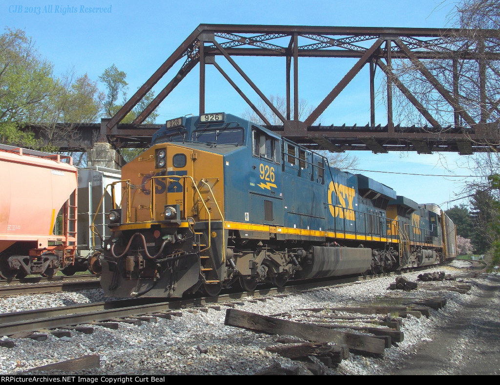 CSX 926 and 5277